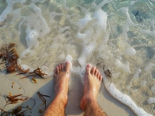 Karaoke Toes - Video with Lyrics - Zac Brown Band