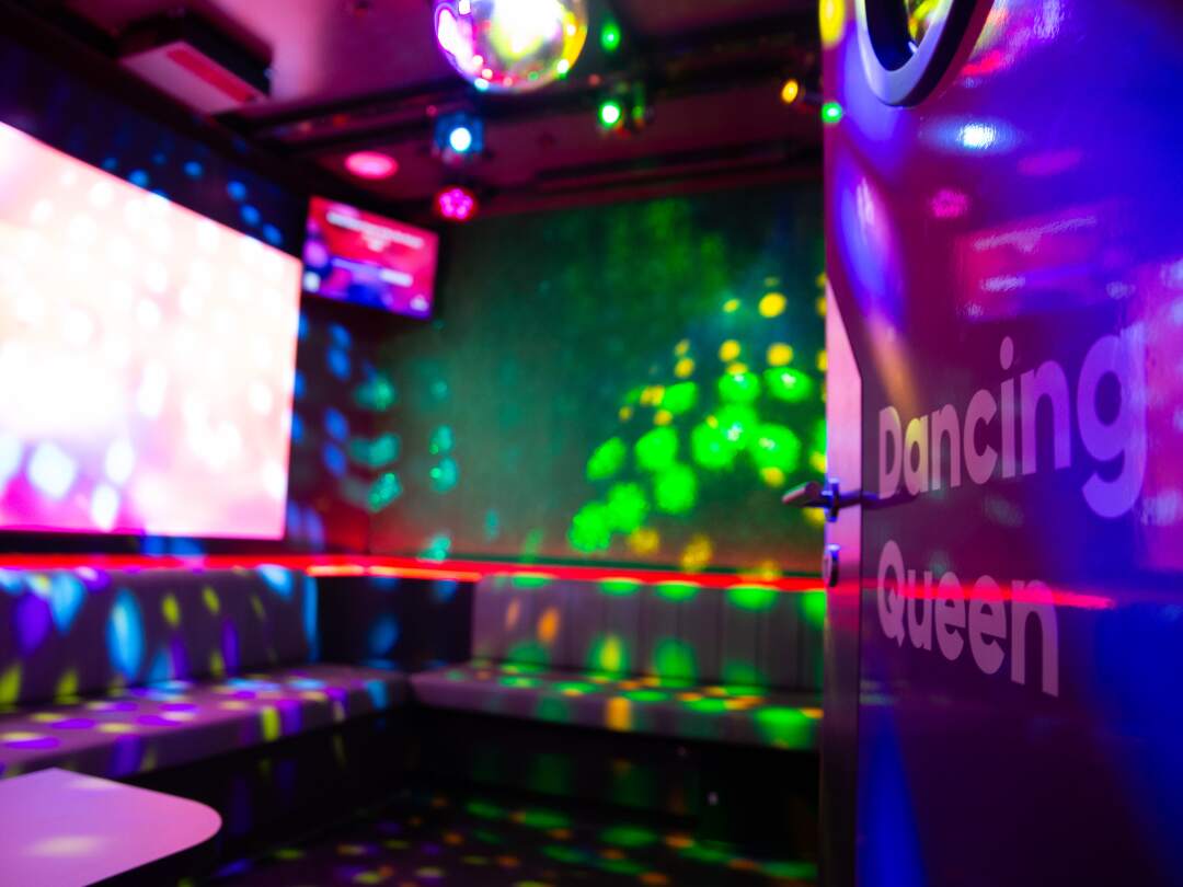 Bar Karaoké à Noyelles-Godault & Salles Karaoké Privatives - KaraFun Bar