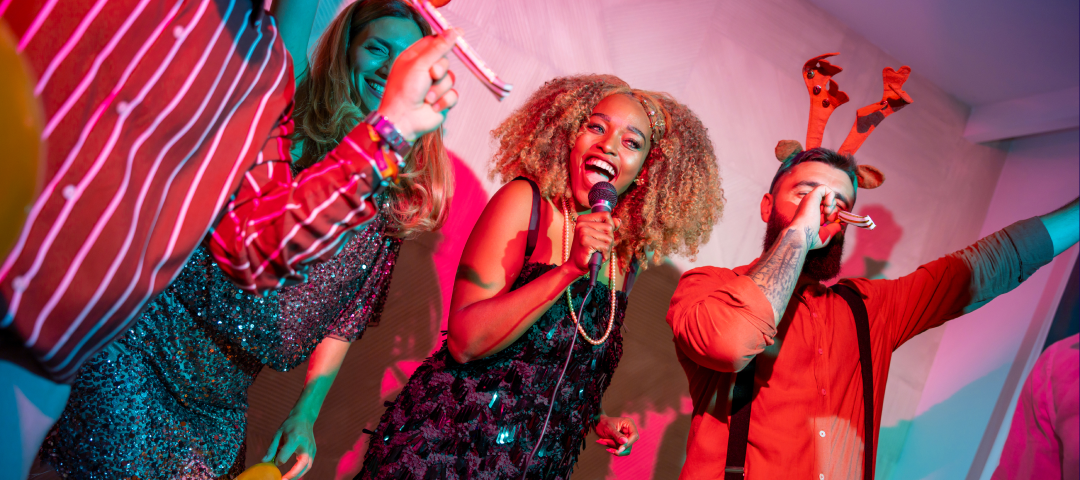 Plan a Karaoke Night in Under 10 Minutes - Blog | KaraFun